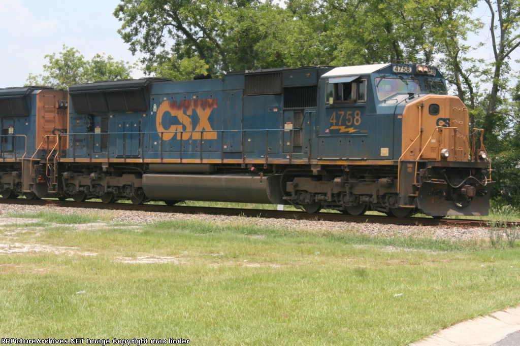 CSX 4758
